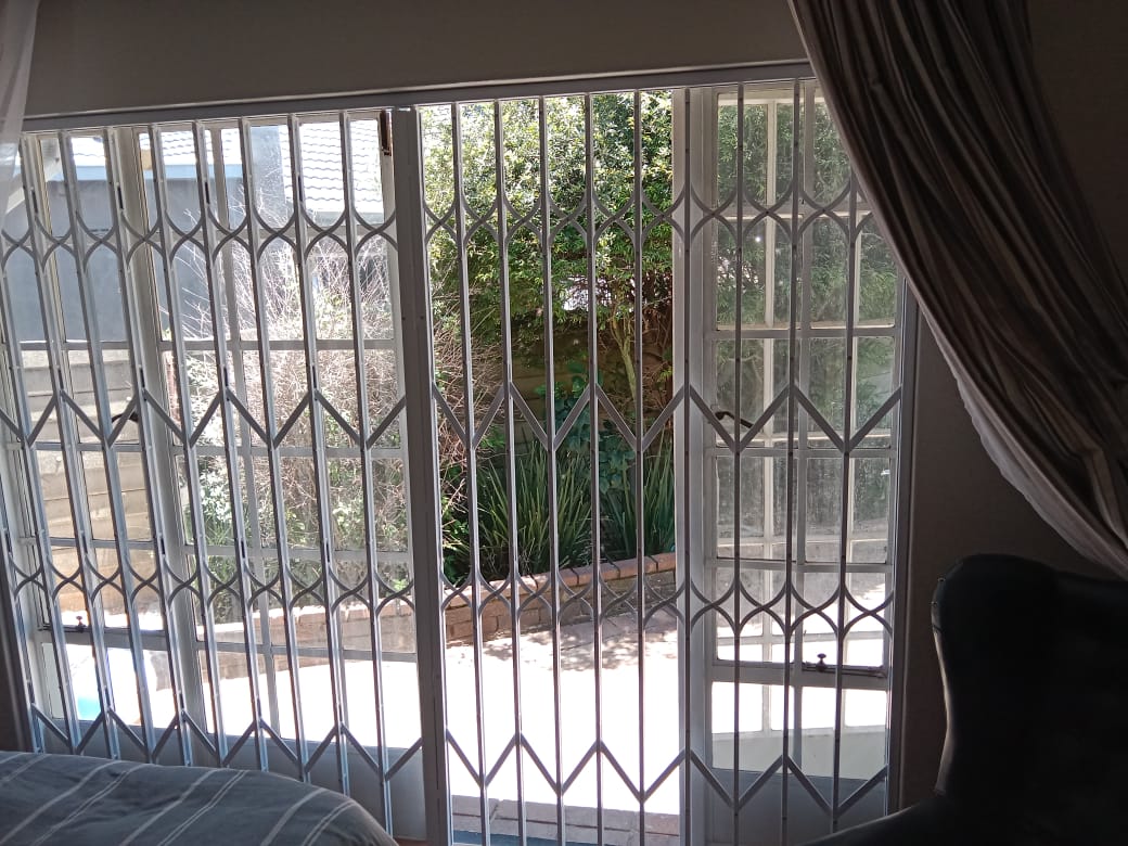 Pro-Max Security Gates - Promax Security Barriers